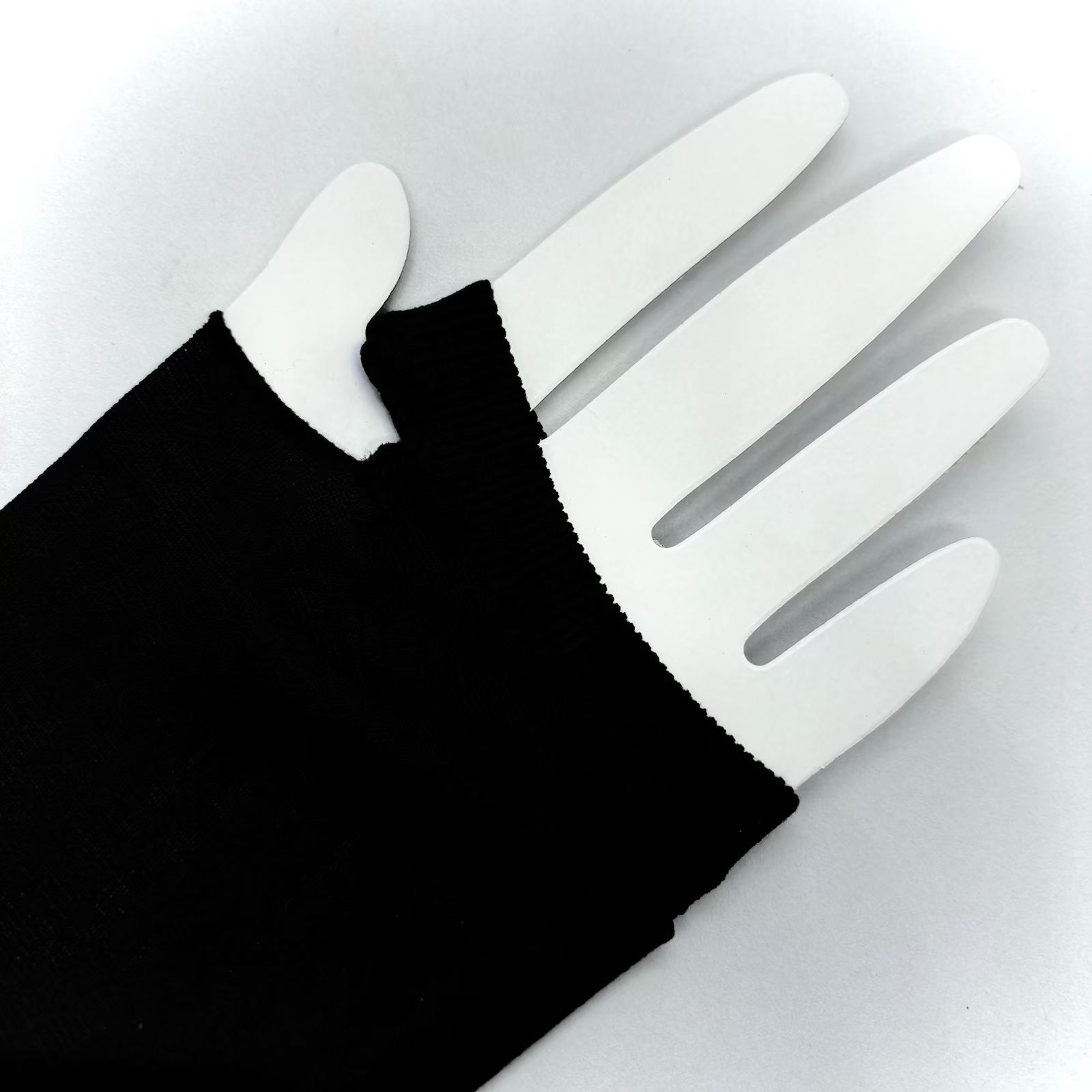 Modest Sleeve Extenders for Comfortable and Stylish Layering